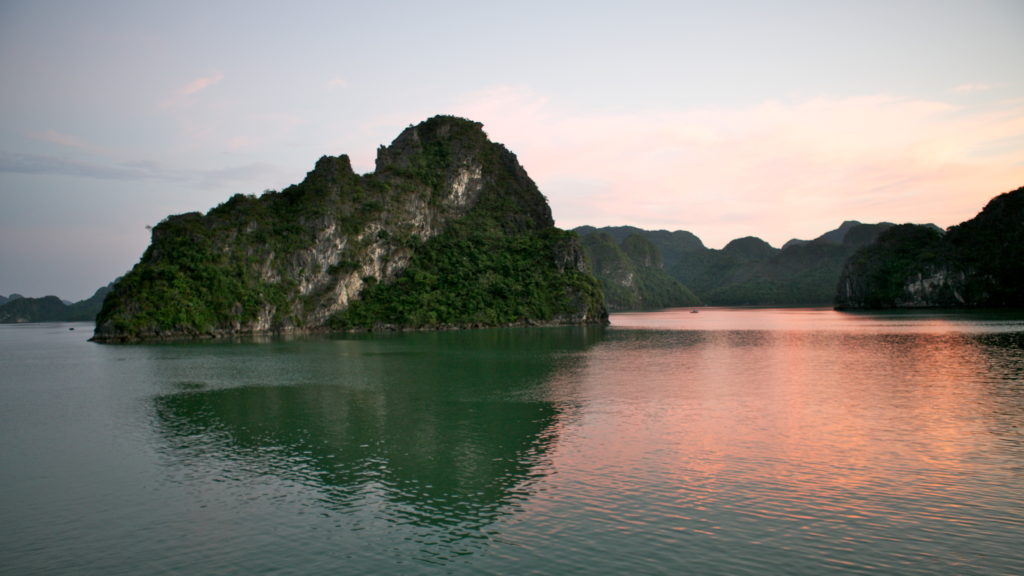Ha Long Bay | New7Wonders of Nature